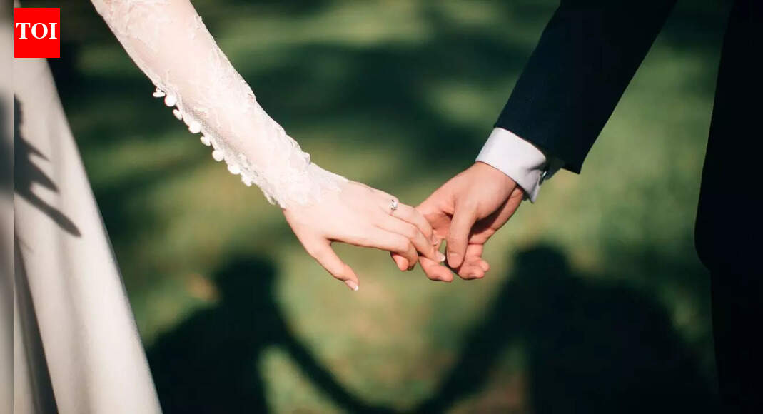 4 reasons physical touch is important in romantic relationships