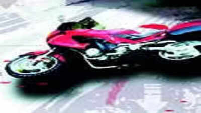Tragic Bike Accident: Two Youths Killed in Kochi | Kochi News - Times of India