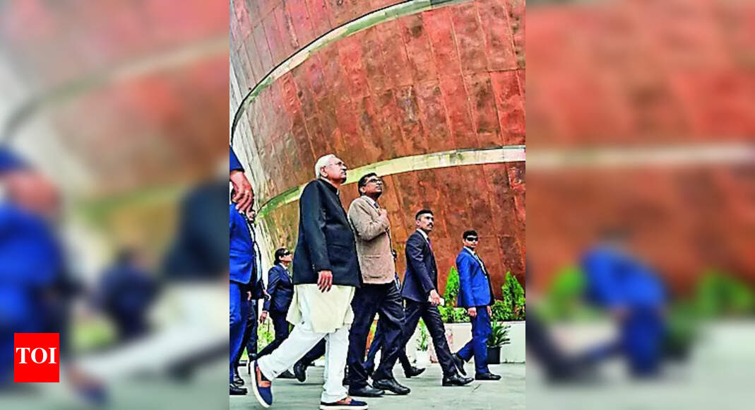 Bapu Tower: Complete Bapu Tower at faster pace: Nitish Kumar | Patna ...