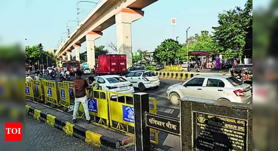 Protest Epicentre Rbi Square Can’t Even Hold 2,500 Rallyists | Nagpur ...