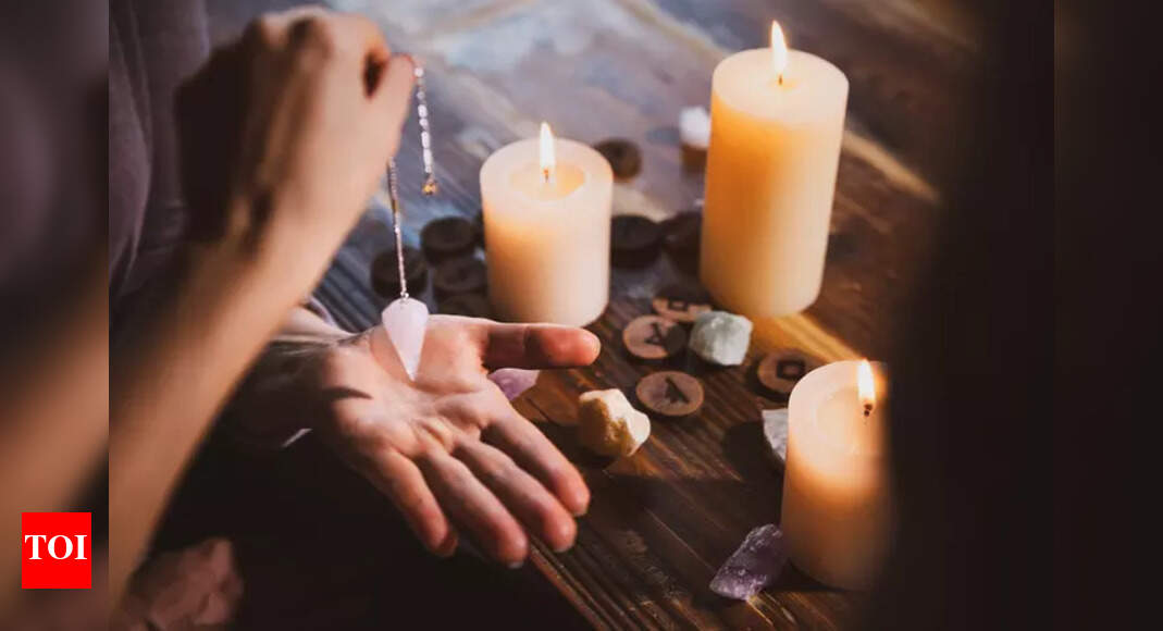 The interplay of astrology and omens in human belief - Times of India