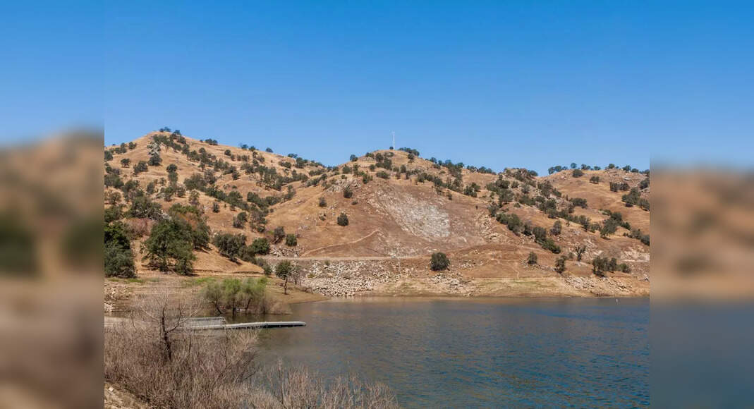 This lake that disappeared 130 years ago, is now back! | TimesTravel