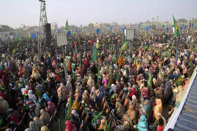 Pakistan's election: Who's running, what's the mood and will anything ...