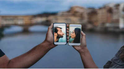 Evolution of Romance on Dating Apps: Insights from 15,000 Daters ...