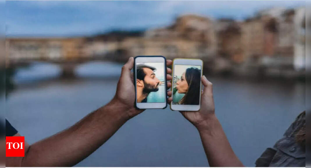 Evolution of Romance on Dating Apps: Insights from 15,000 Daters ...