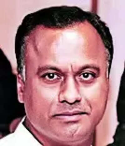 Make Me Home Minister, Will Jail ‘corrupt’ Brs Leaders: Raj Gopal ...