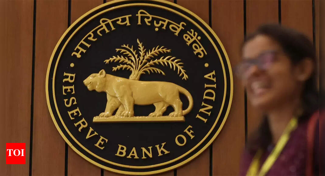 RBI projects 7 pc growth for next financial year - Times of India