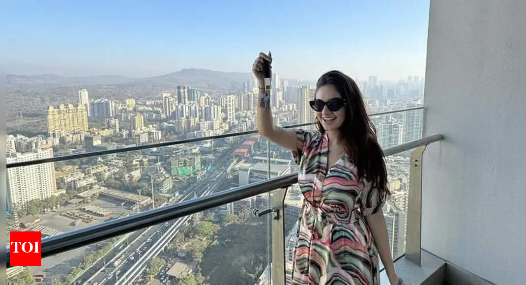 Anushka Sen buys a luxurious house in Mumbai at the age of 21; says ...