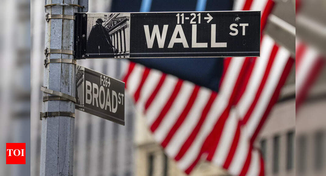 S&P 500 ends above 5,000 points for first time - Times of India