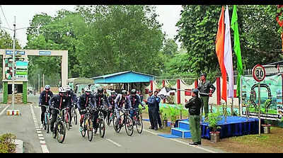 Cycle Expedition: Cycle expedition: 16 Air Warriors pedal 1500km in 21 days | Bhopal News ...