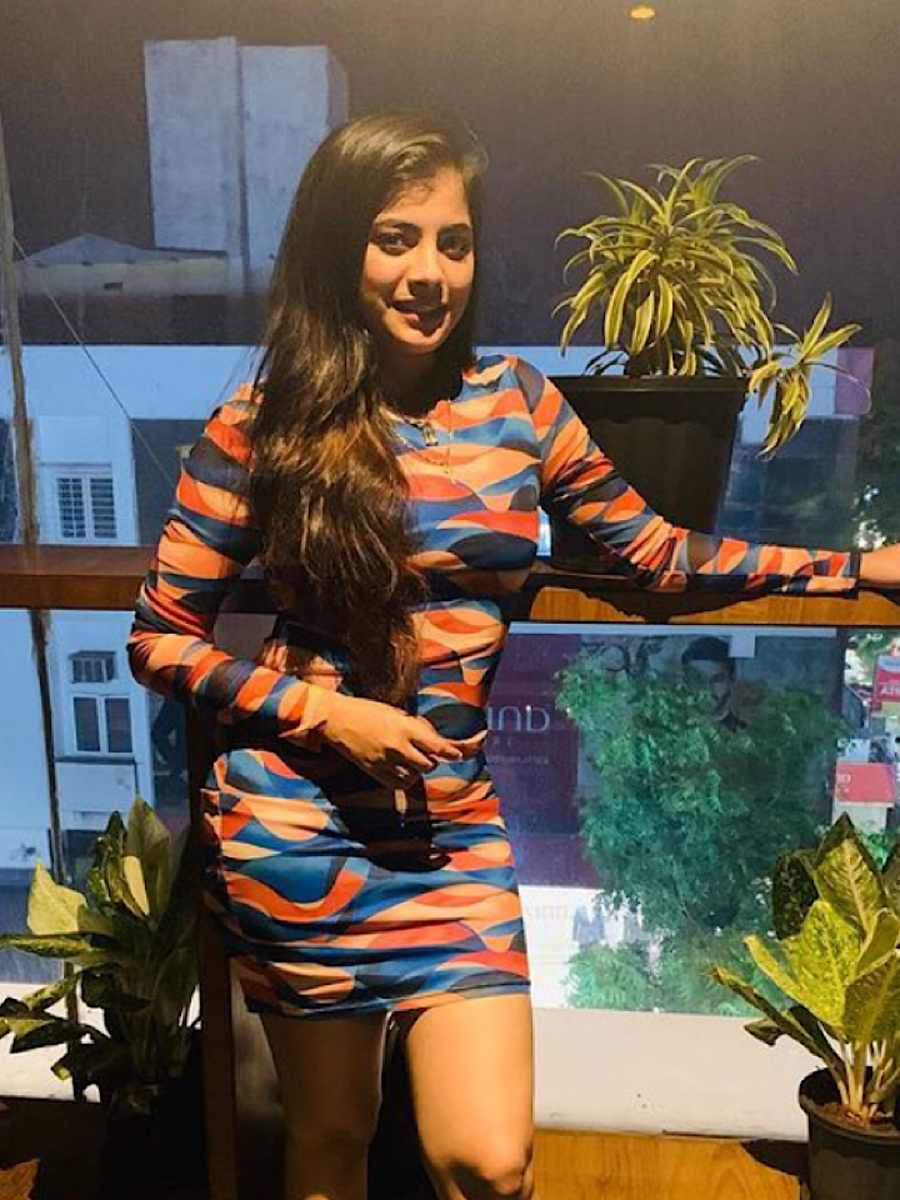 Thavamai Thavamirundhu actress Sandhya Ramachandran’s stunning looks ...