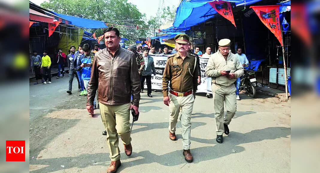 GMC: GMC Rent Hike: Traders Protest Against Ghaziabad Municipal ...