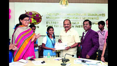 Anbarasan: Anbarasan Meets Boot Camp Finalists | Chennai News - Times ...