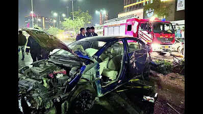 Firemen Rescue Man After Freak Accident | Ahmedabad News - Times of India