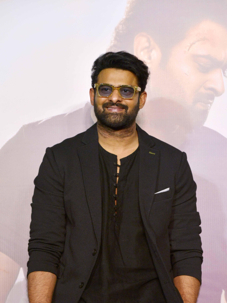 Allu Arjun To Prabhas And More! Celeb-Inspired Ouftits For Valentine's ...