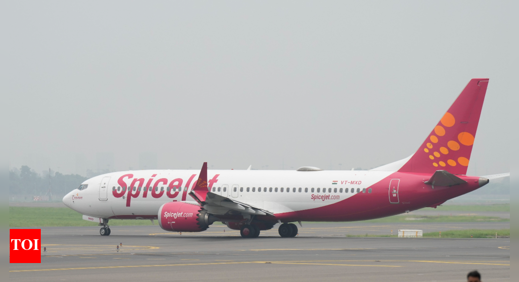 SpiceJet to cut 1,400 jobs to reduce costs - Times of India