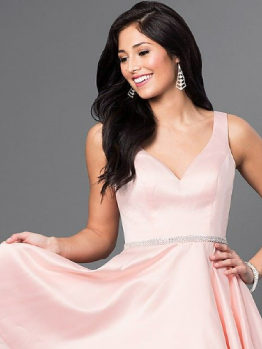 8 Colours To Wear Apart From Red On Valentine's Day | Times Now