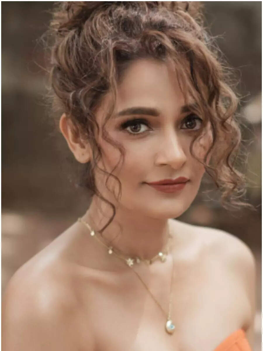 Stunning clicks of Samvedna Suwalka | Times of India