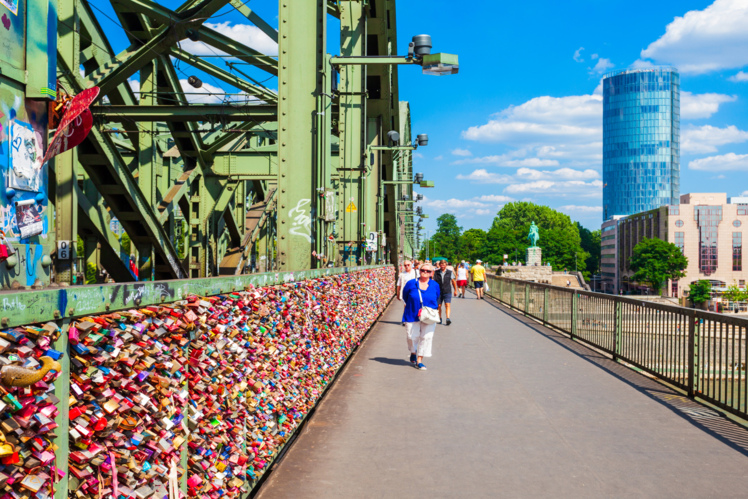 Happy Valentine's Day: Exploring world’s most iconic love lock bridges ...