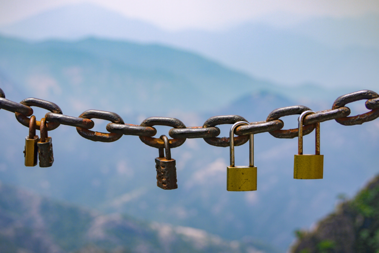Happy Valentine's Day: Exploring world’s most iconic love lock bridges ...