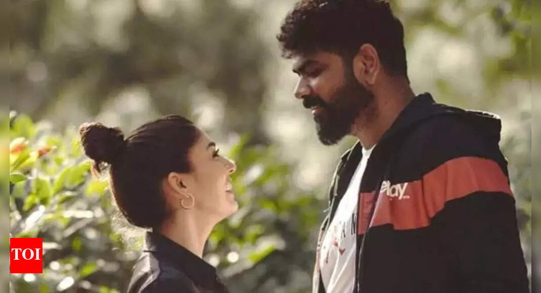 Vignesh Shivan to find a replacement for Nayanthara in 'LIC' | Tamil Movie News - Times of India