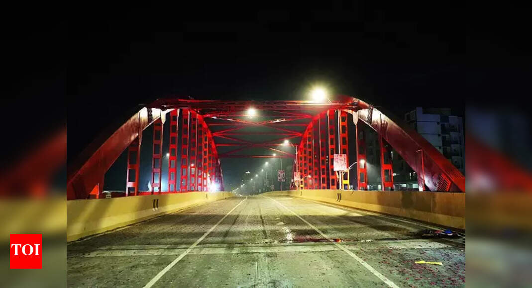 Shil Phata Flyover: Shil Phata flyover to reduce travel time between ...