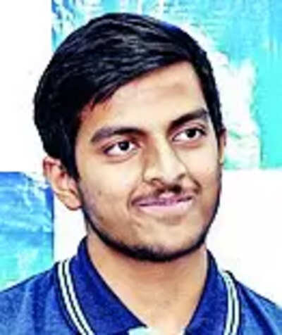 Surat Toppers: Surat toppers strive to be in IIT-Mumbai for CSE | Surat ...