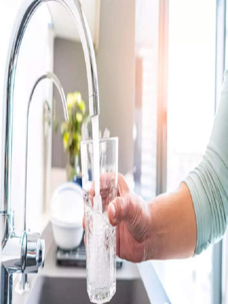 Tips for Placing Water Elements in the Kitchen for Flow of Positive ...