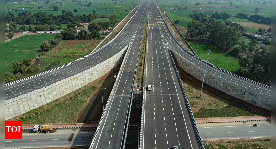 Entire stretch from DND Flyway to Delhi-Mumbai Expressway to be opened ...
