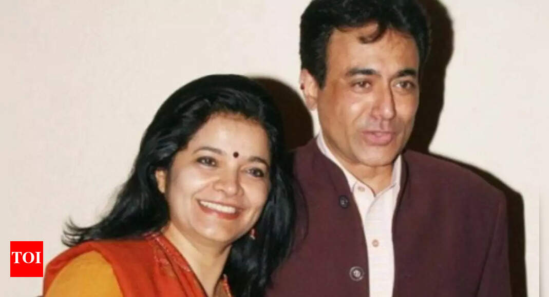 Nitish Bharadwaj Files Complaint Against Estranged Wife Smita Gate for ...