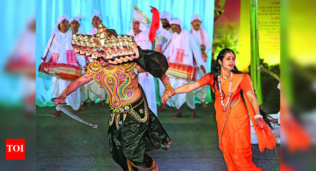 Ravan Vadh: Ravan Vadh gives Assamese aura to Valmiki’s epic | Bhopal ...