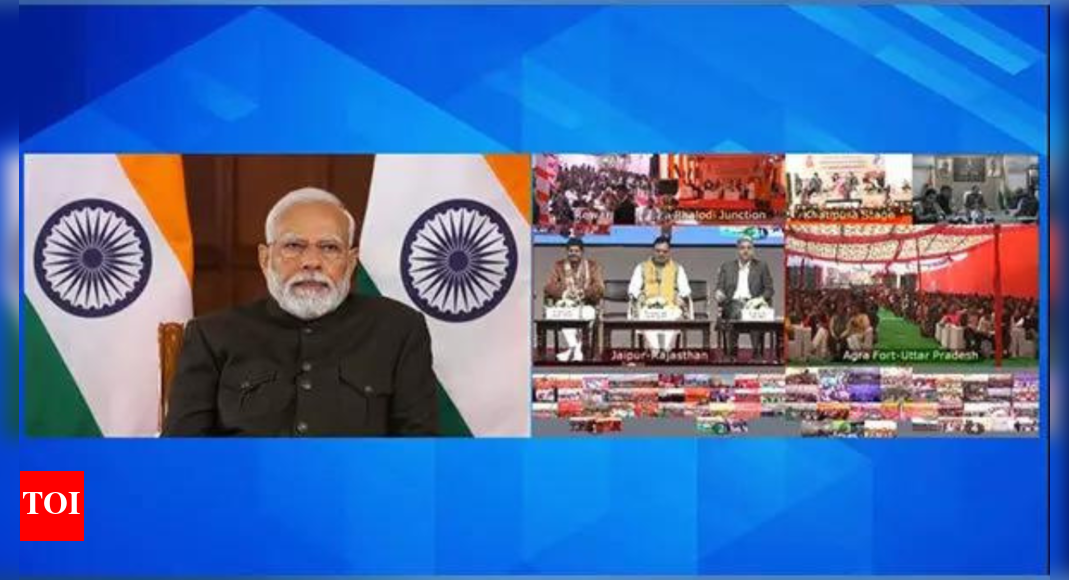 'Congress is corrupt, India failed to thrive under its rule': PM Modi ...