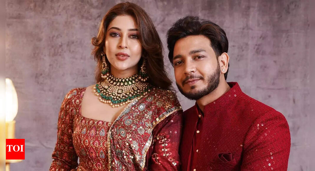 Watch: Devon Ke Dev Mahadev fame Sonarika Bhadoria dances to dhol beats ...