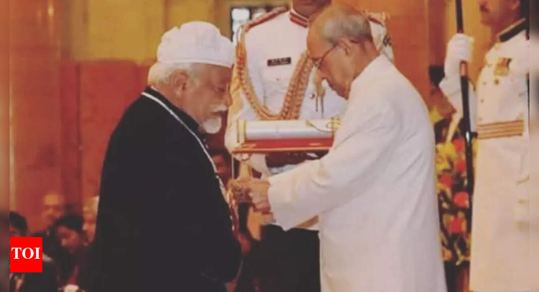 Iconic 'dum pukht' chef Imtiaz Qureshi dies at 93 - The Times of India