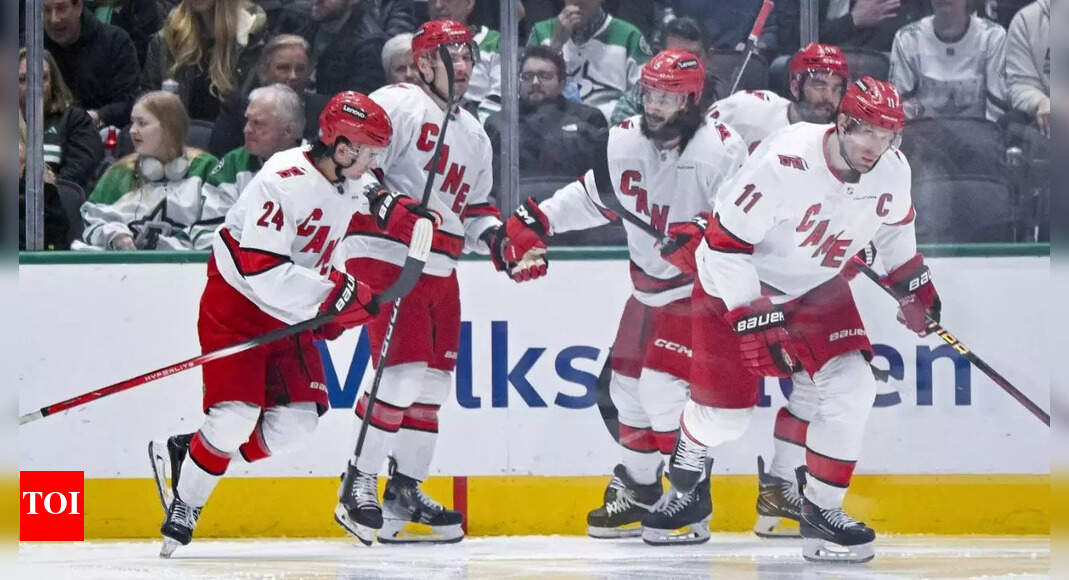 Carolina Hurricanes cruise to 5-1 victory over Arizona Coyotes | World ...