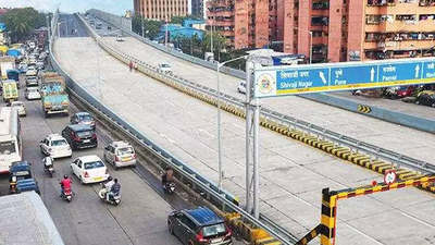High-Tension Cables: Height of high-tension cables raised, GMLR flyover may soon open for heavy ...