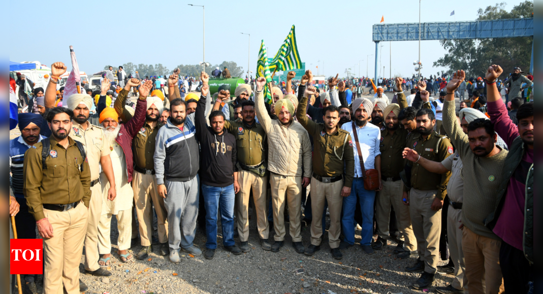 Contractual firemen protestors support farmers at Shambu border; to ...