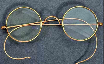 Gandhi: Gandhi’s Vision: Tracing the History of His Spectacles ...