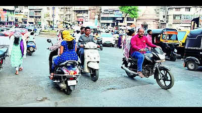 Wrong-Side Driving: Rampant Wrong-Side Driving and One-Way Violations ...