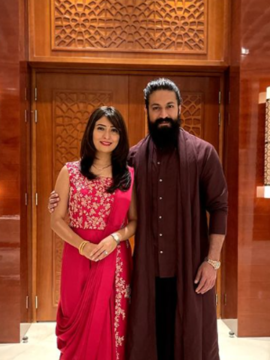 Rare and blissful moments shared by Yash and his wife Radhika Pandit ...