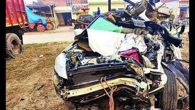Road Accidents: 4 killed in two road accidents in Bareilly and ...