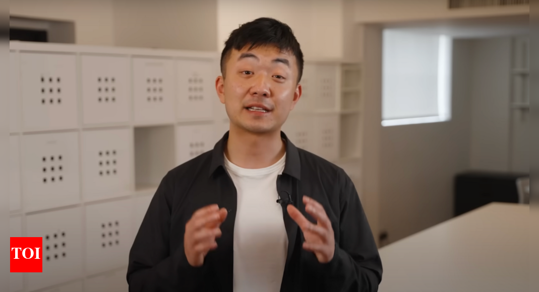 Carl Pei is now 'Carl Bhai': How Nothing Phone (2a) partner Flipkart ...