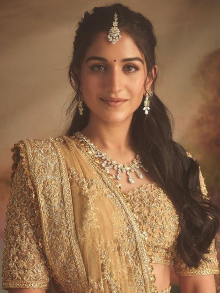 Radhika Merchant: Beauty lessons to take from bride-to-be Radhika ...