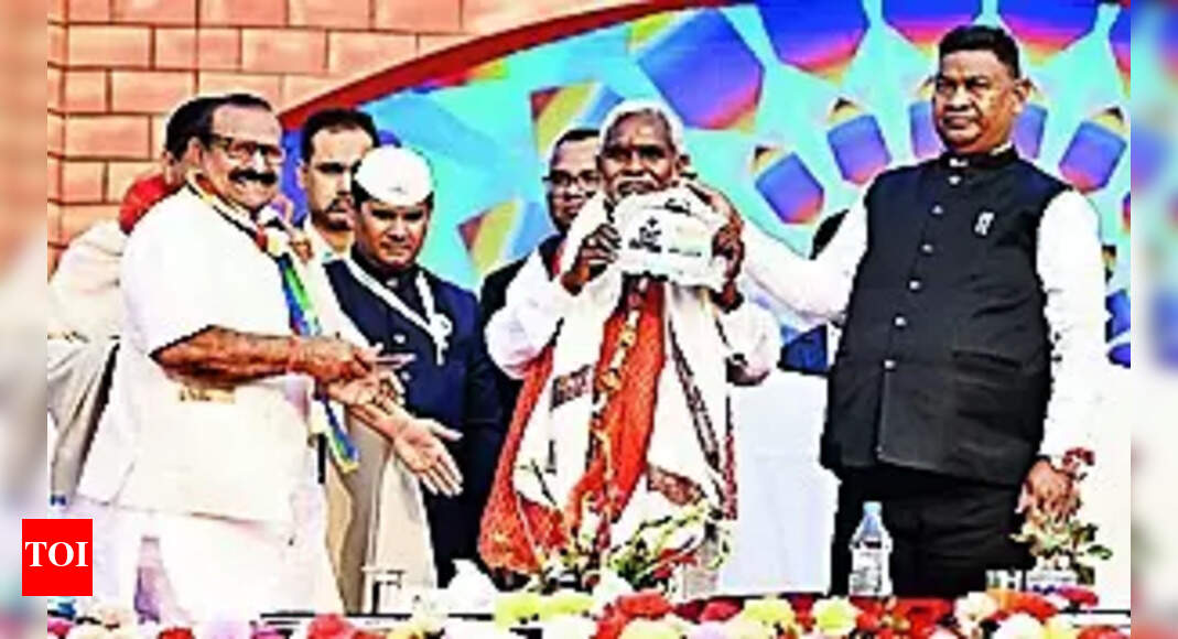 Itkhori Mahotsav: Itkhori Mahotsav kicks off in Chatra - A Three-Day Celebration | Ranchi News ...