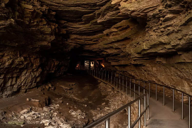 Beautiful Caves in the World: World’s most unique caves for adventure ...