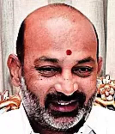 BJP-BRS Pact: Bandi Sanjay Kumar denies BJP-BRS alliance, blames KCR for rumours | Hyderabad ...