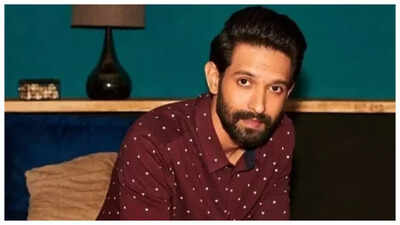 Vikrant Massey apologizes for hurting Hindu sentiments with a 2018 tweet | - The Times of India