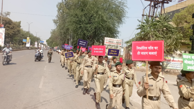 NCC Cadets in Raipur spread traffic awareness | Raipur News - Times of India