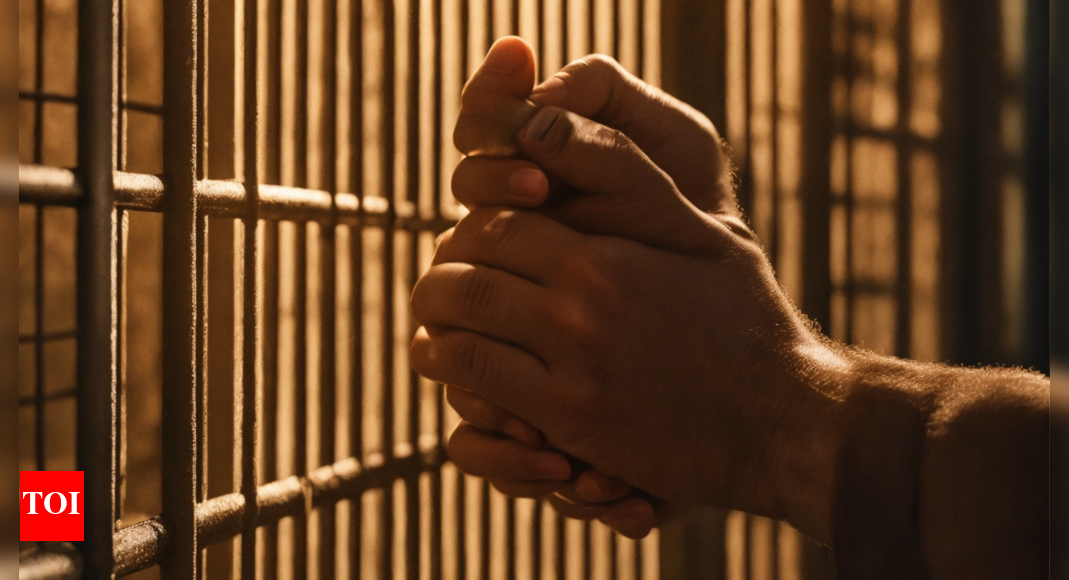 Former bandit Seema Parihar, 4 aides get 4 years in jail in 1994 ...
