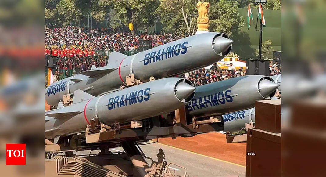 Boost for Indian Navy: CCS clears Rs 19,000 crore BrahMos missile deal ...